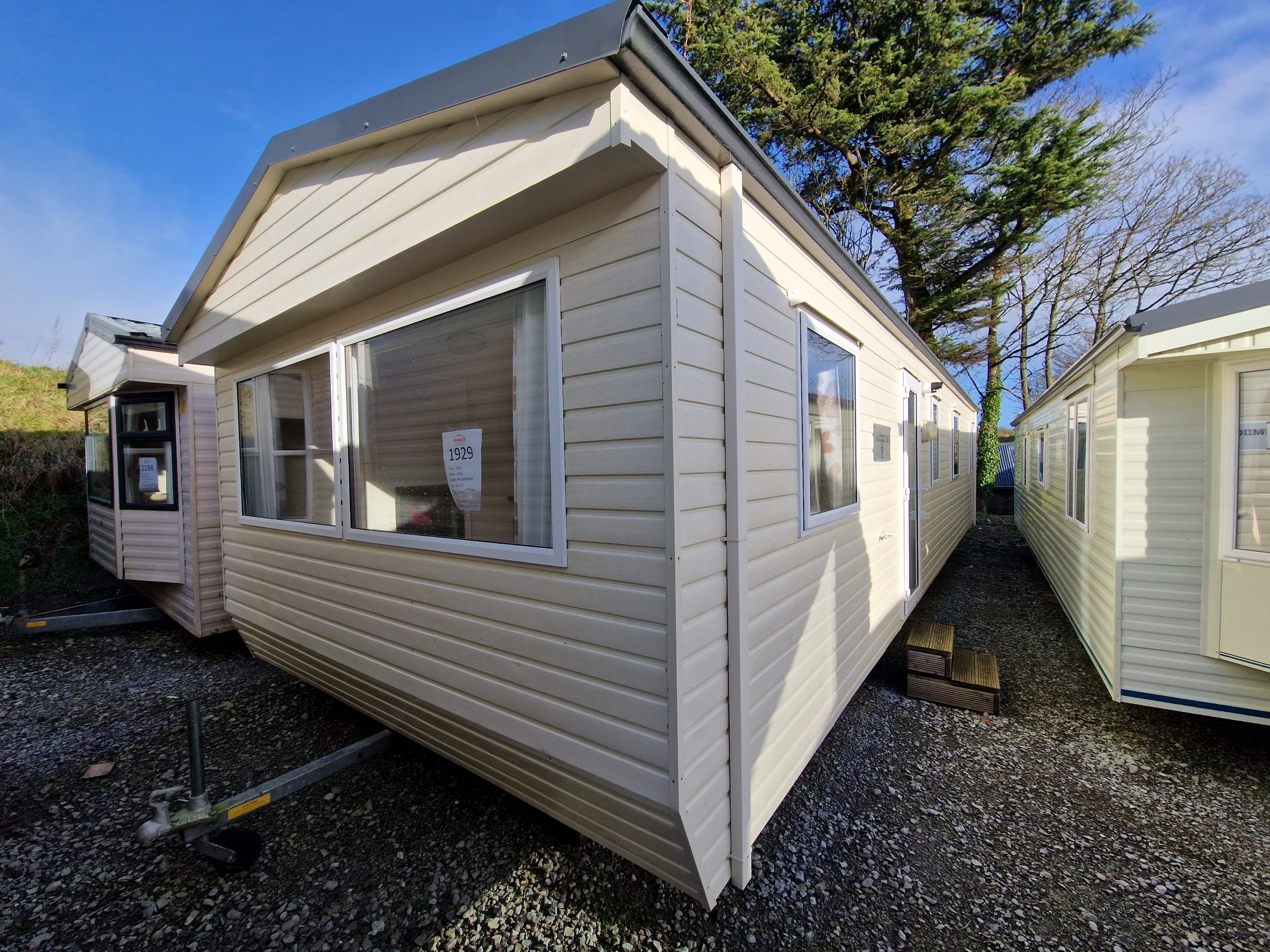 Atlas Moonstone - Burkes Caravan Services